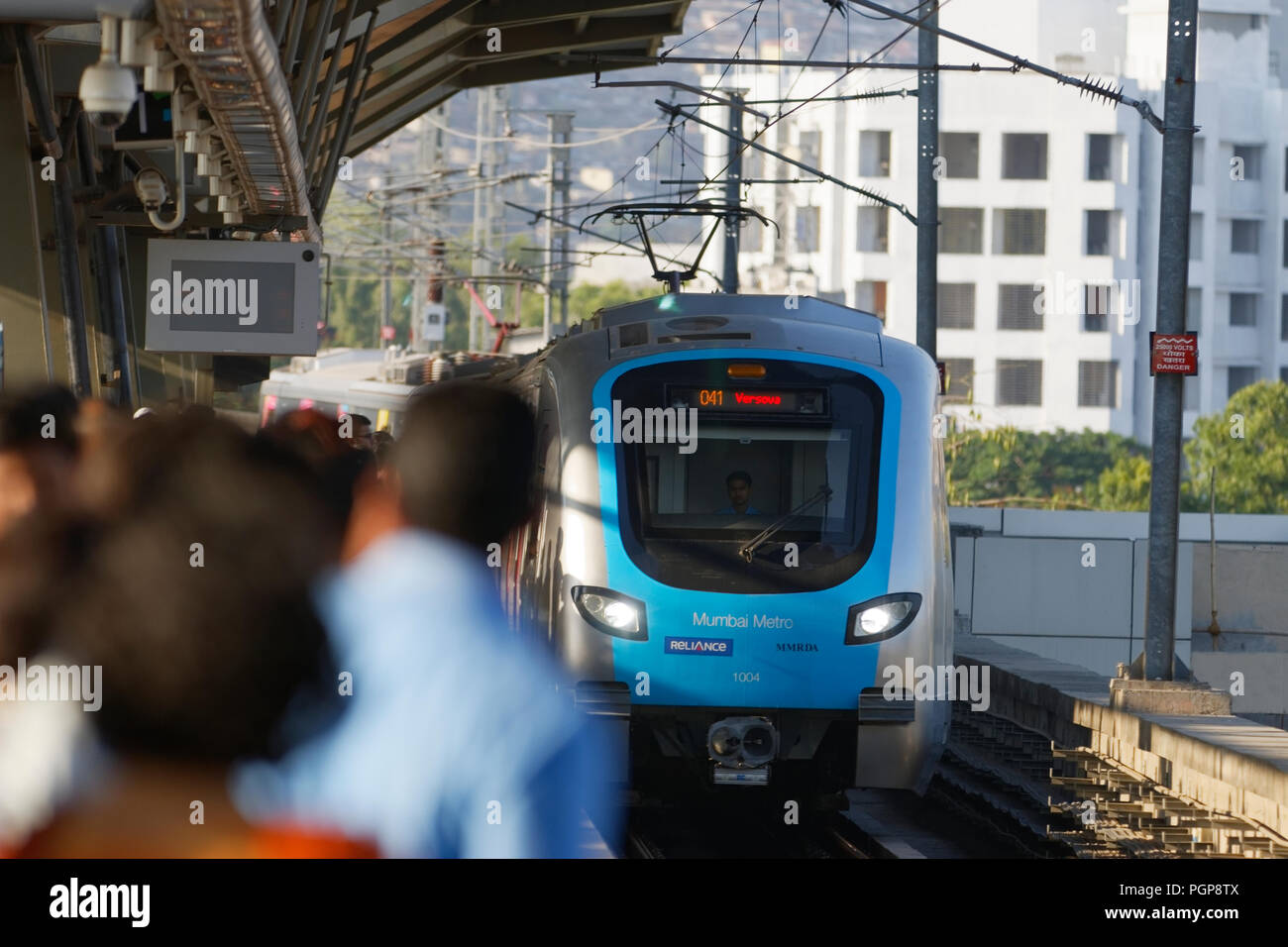 Mumbai Metro train interior and exterior. Comfortable, modern , fast ...