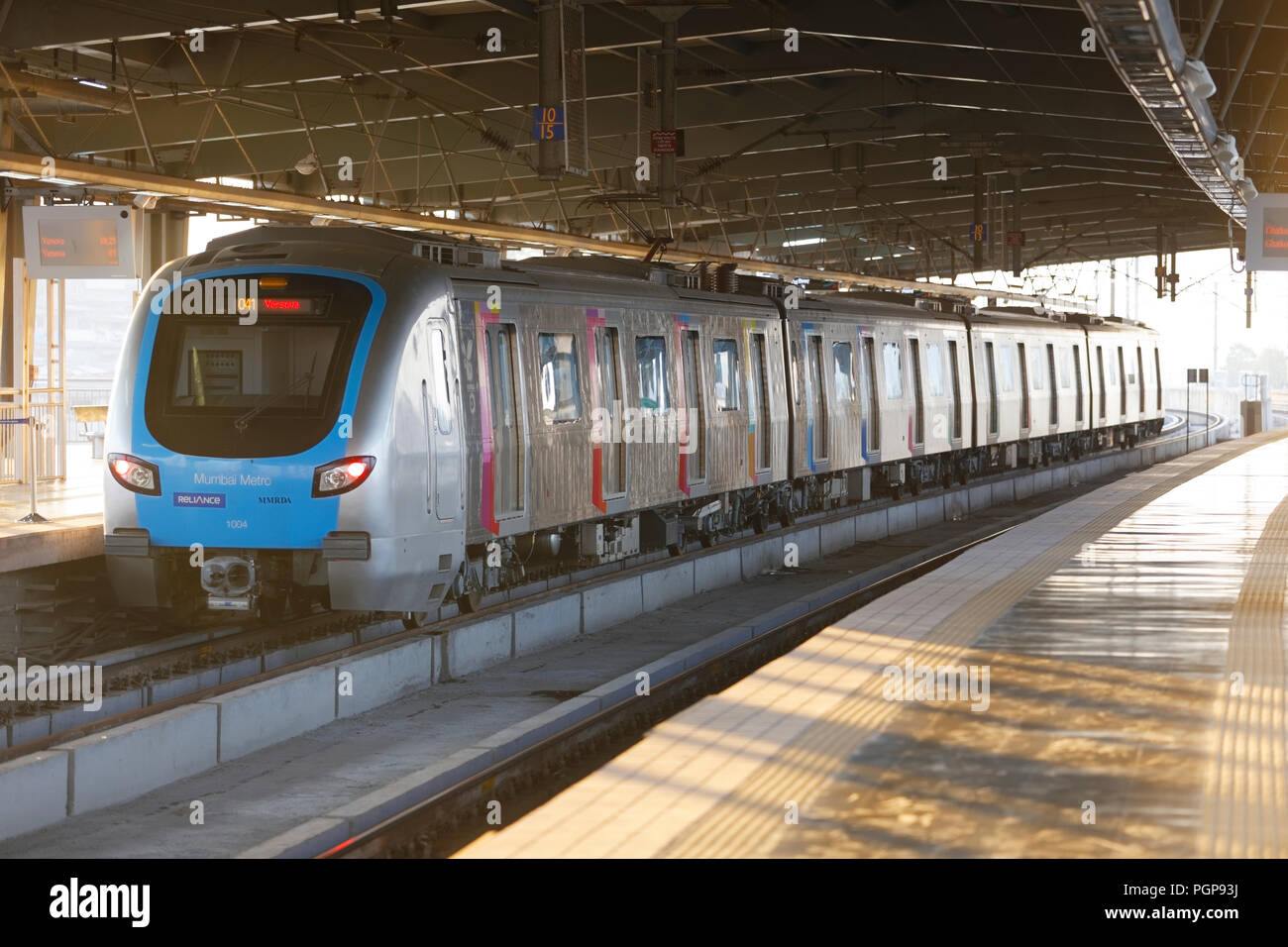 Mumbai Metro train interior and exterior. Comfortable, modern , fast ...