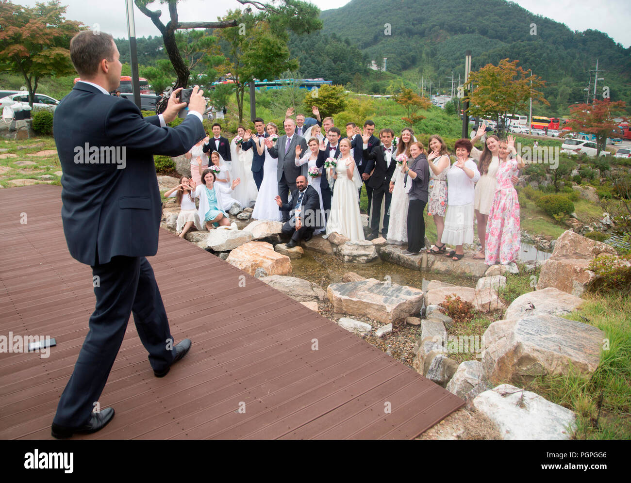 Seoul, South Korea. 27th Aug 2018. Mass wedding ceremony of the ...