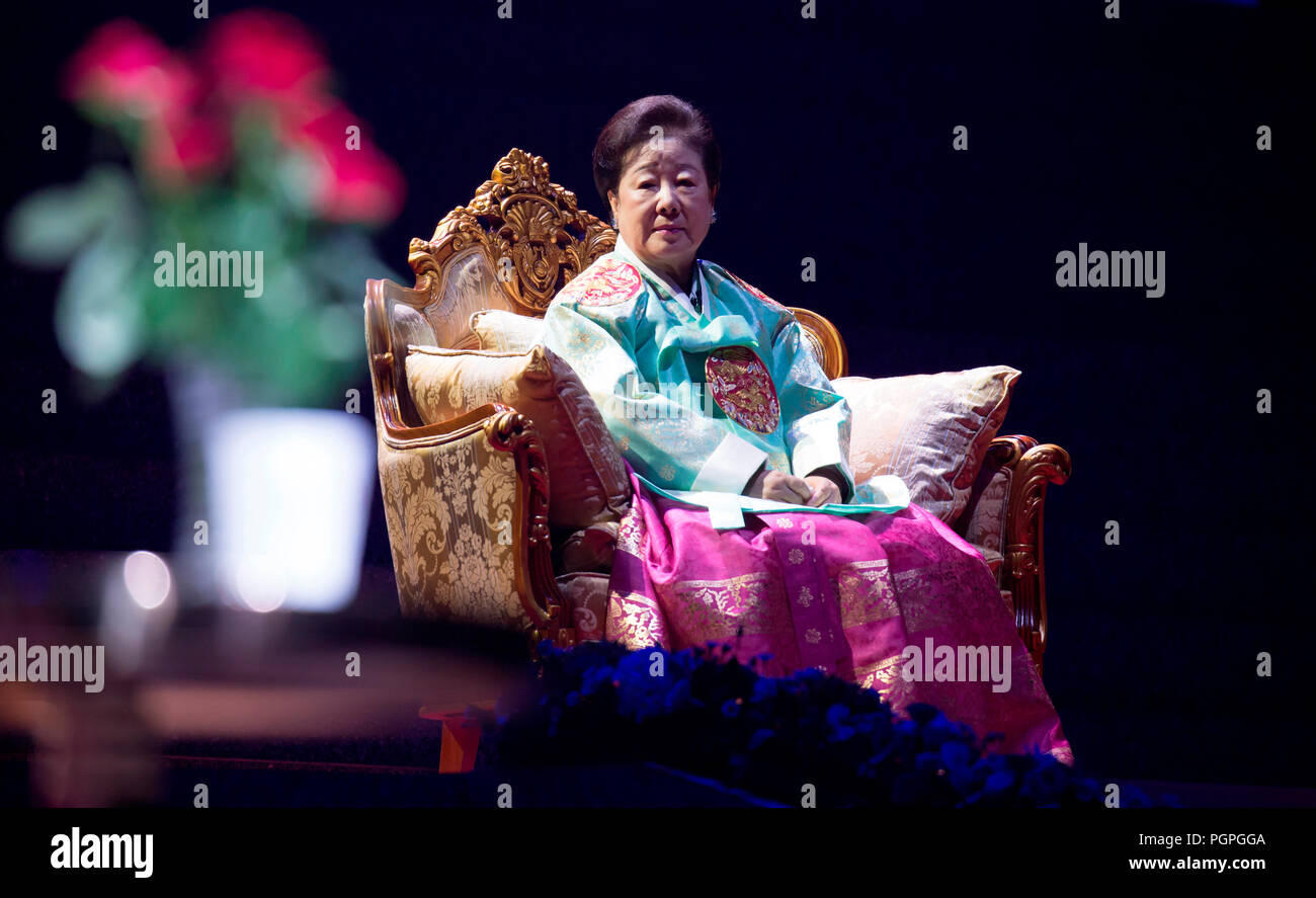 Seoul, South Korea. 27th Aug 2018. Hak Ja Han Moon, Aug 27, 2018 : Hak ...