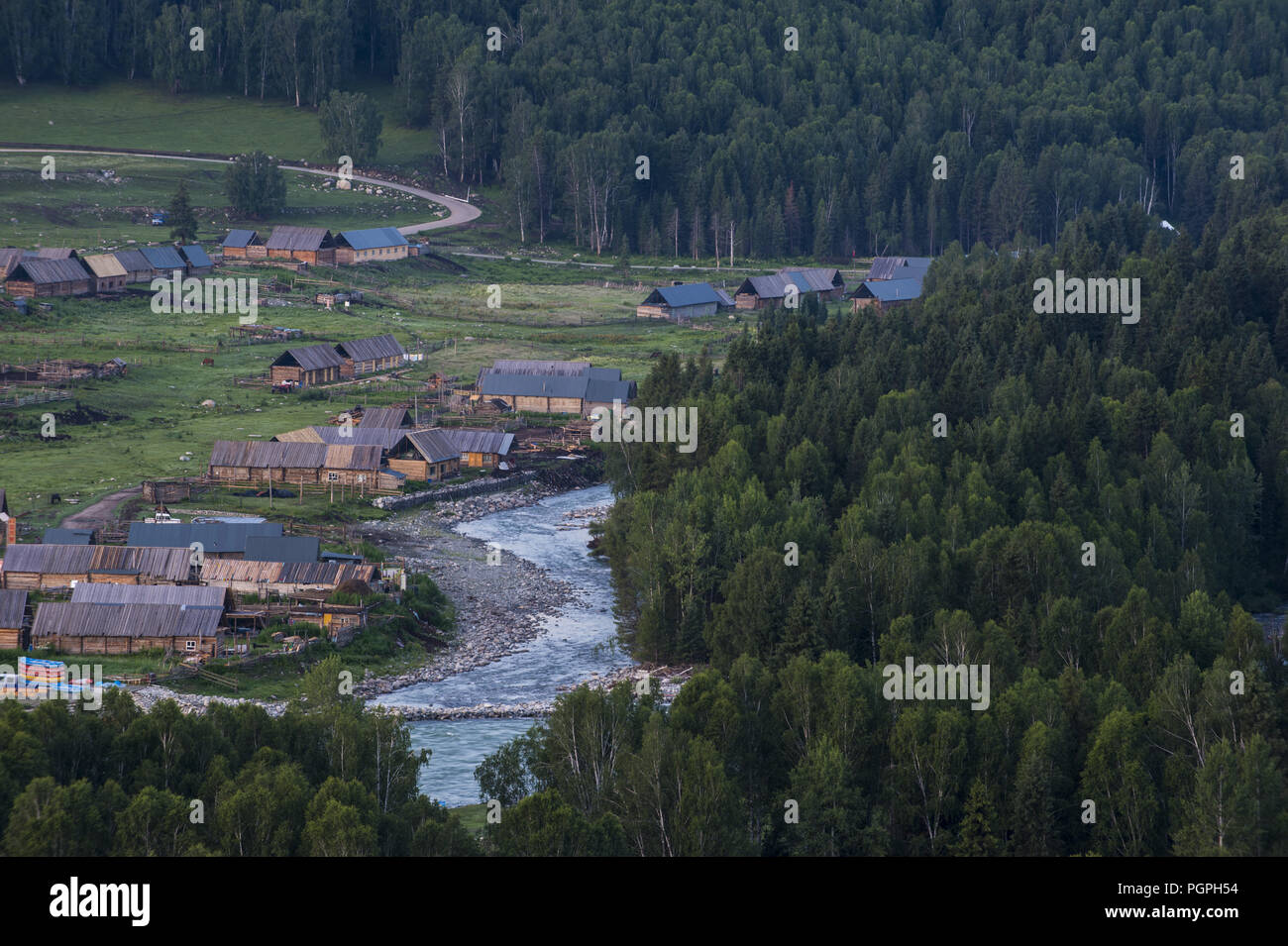 Aletai, Aletai, China. 28th Aug, 2018. Aletai, CHINA-Scenery of Hemu in ...