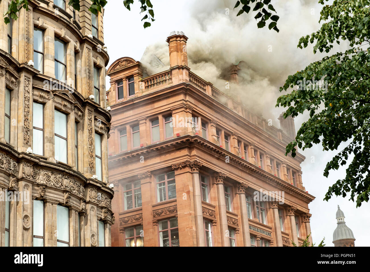 Thick black acrid smoke hi-res stock photography and images - Alamy