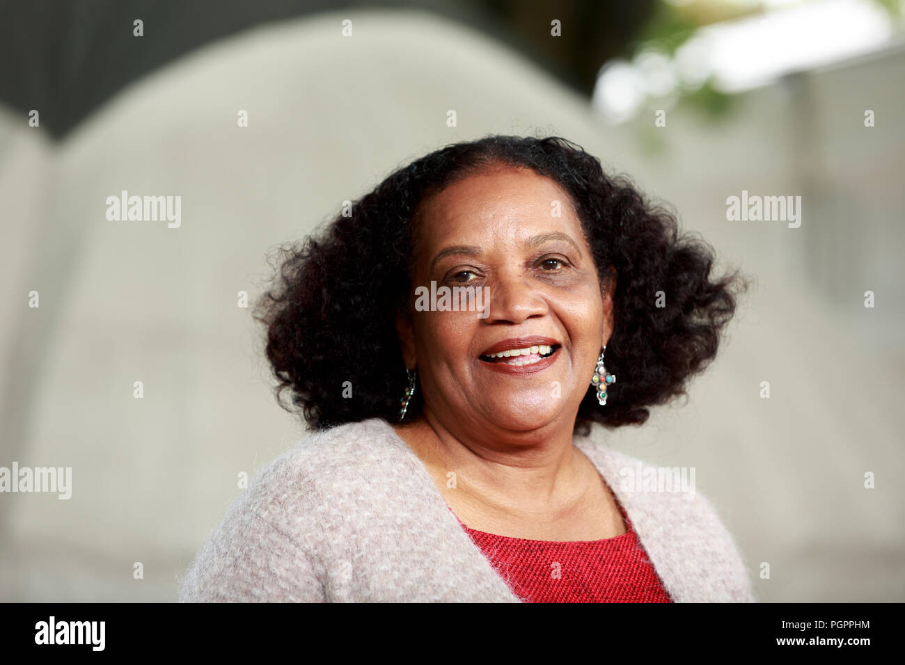 Lorna goodison retrato hi-res stock photography and images - Alamy