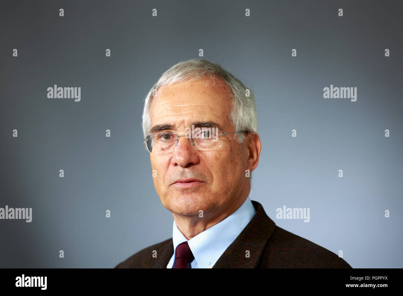 Nicholas stern retrato hi-res stock photography and images - Alamy