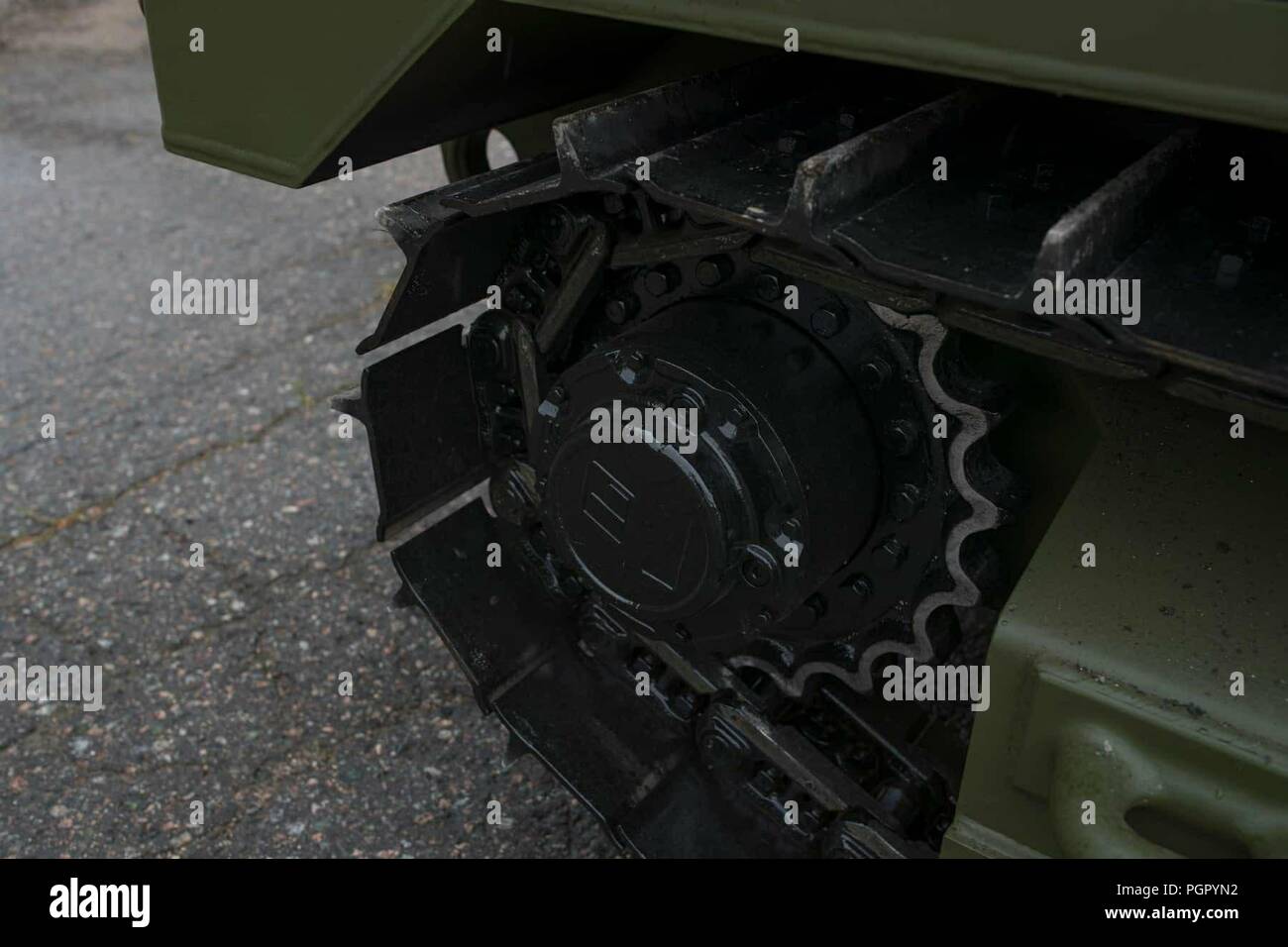 Russia. 29th Aug, 2018. 25 August 2018. Russian robotic fire-fighting ...