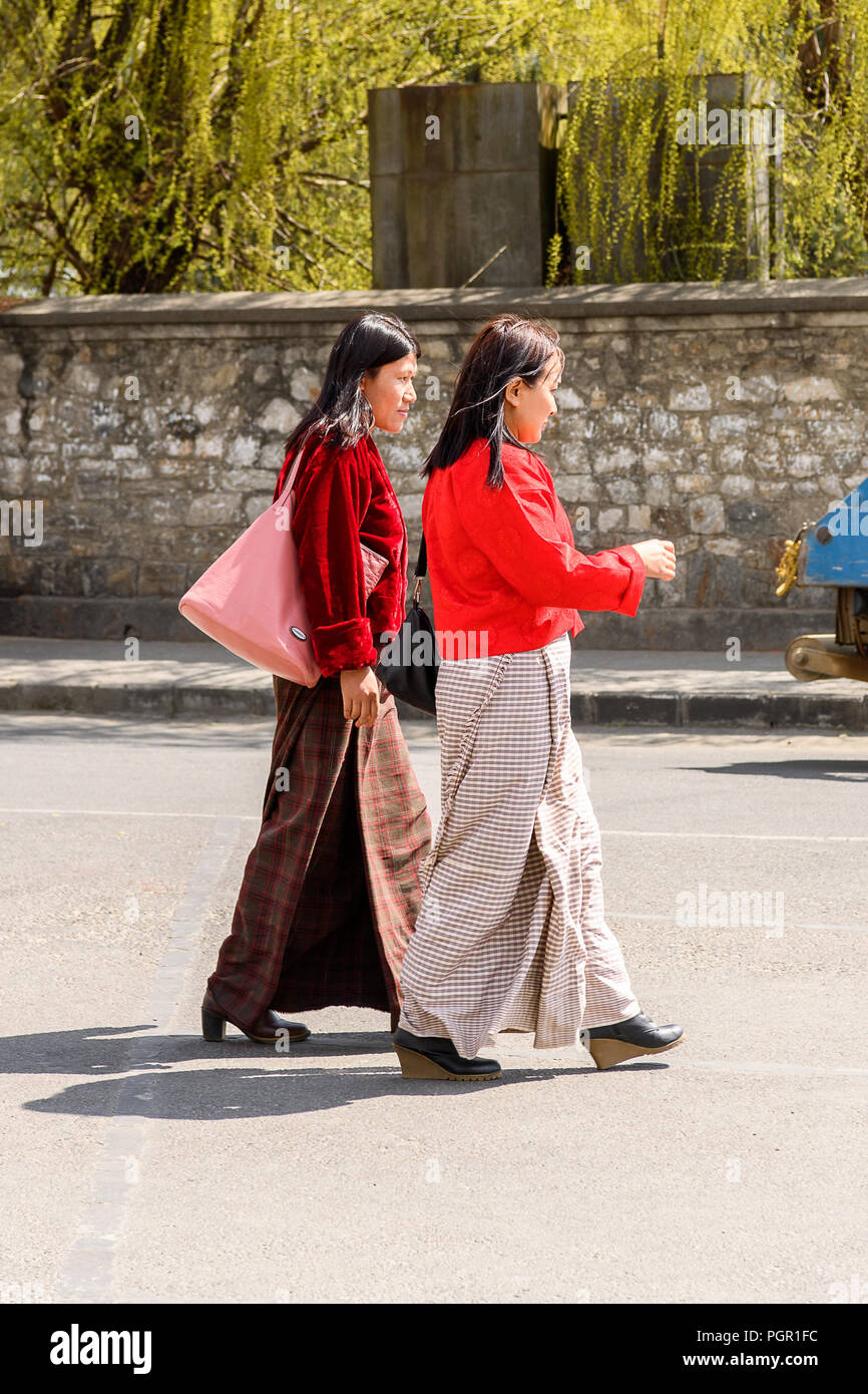 Ngalops hi-res stock photography and images - Alamy