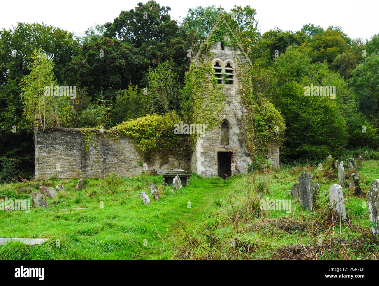 Ruin abandoned church st marys hi-res stock photography and images - Alamy