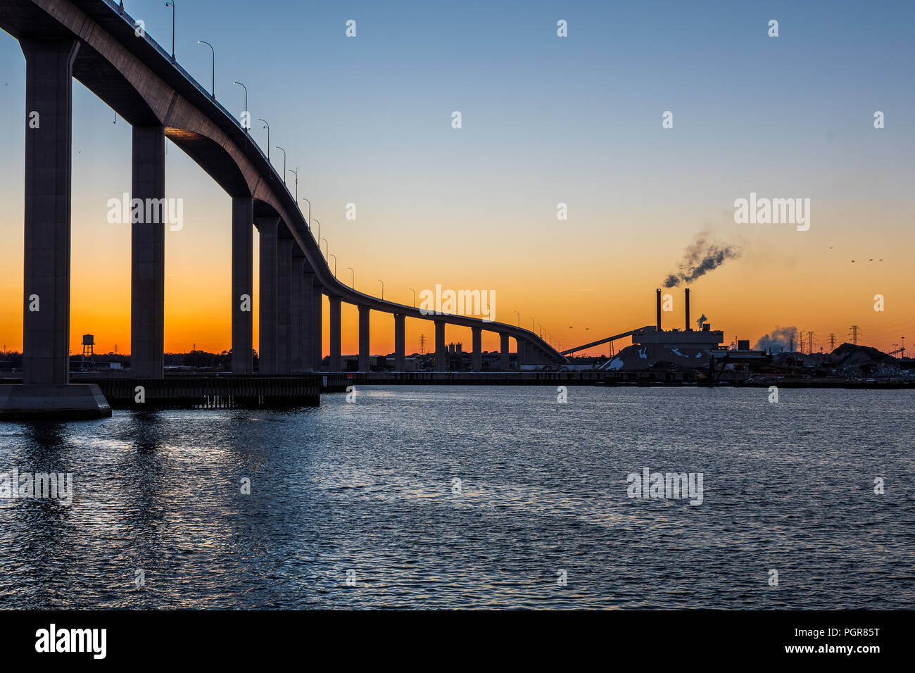 Woodrow wilson bridge hi-res stock photography and images - Alamy