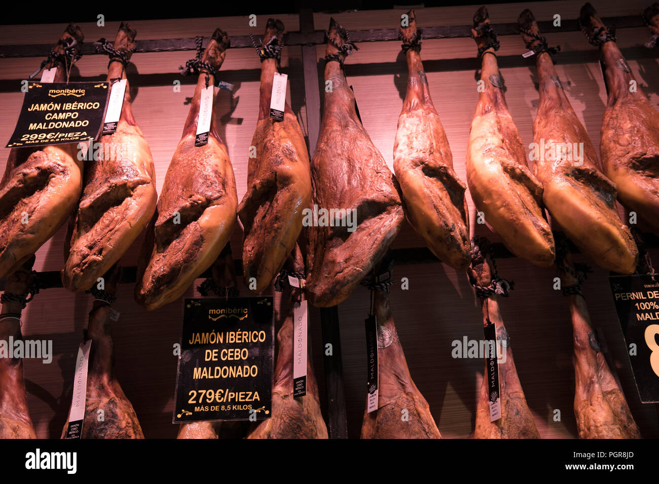 Jamon store, Barcelona Stock Photo - Alamy