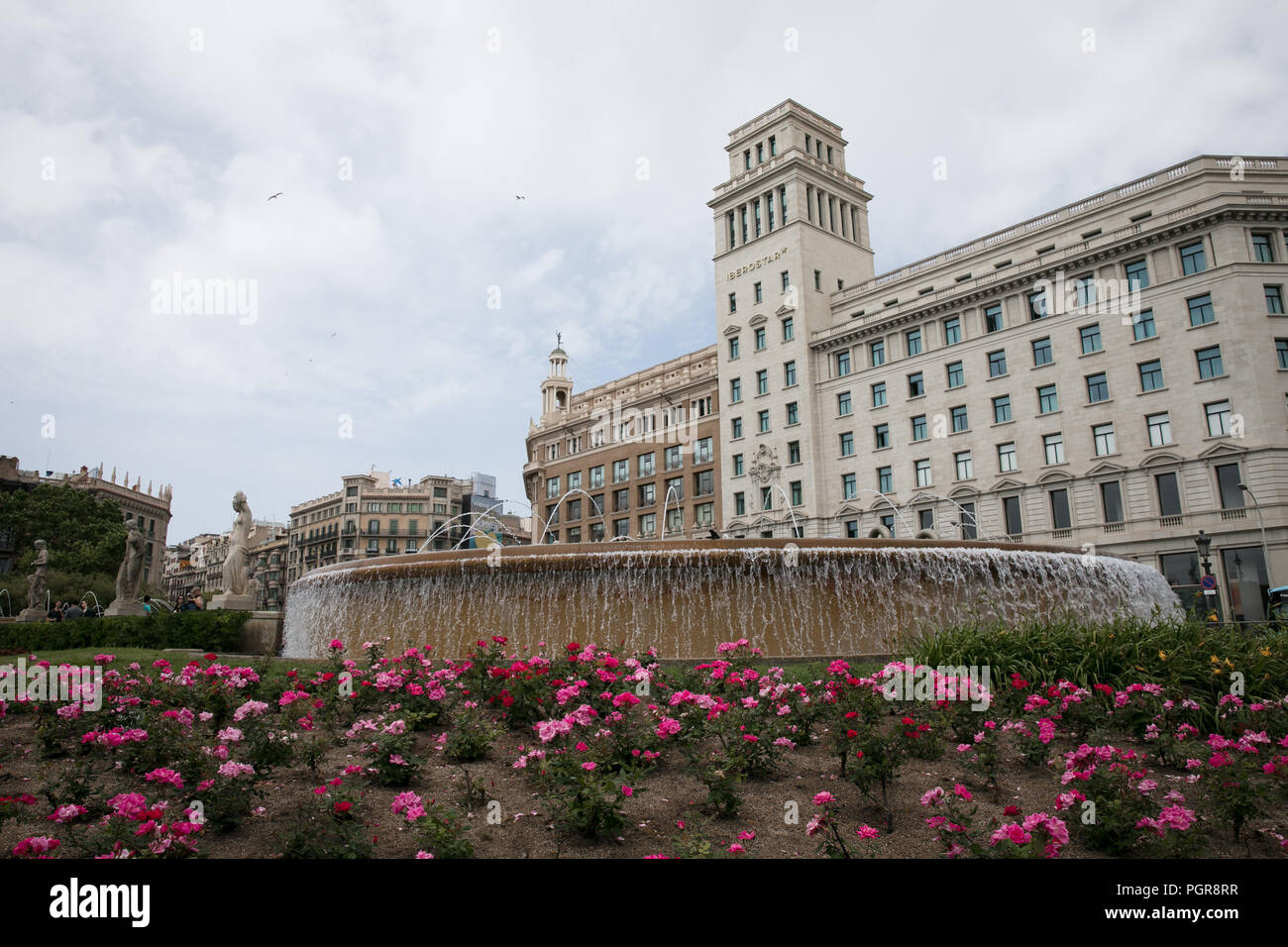 Placa de Catalunya, Barcelona, Spain Stock Photo - Alamy