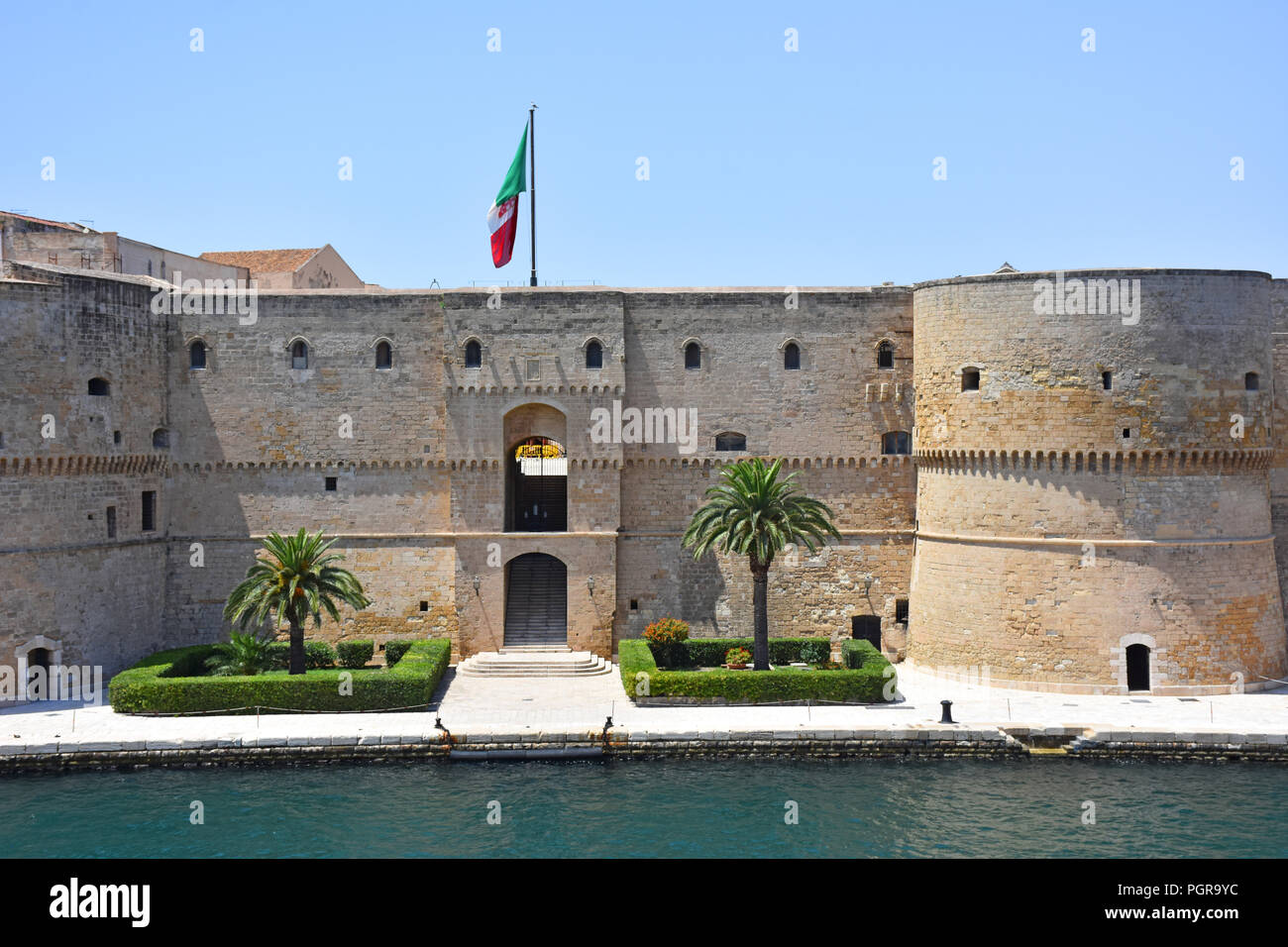 Italy, Puglia region, Taranto, Aragonese castle, 1486, view and details ...