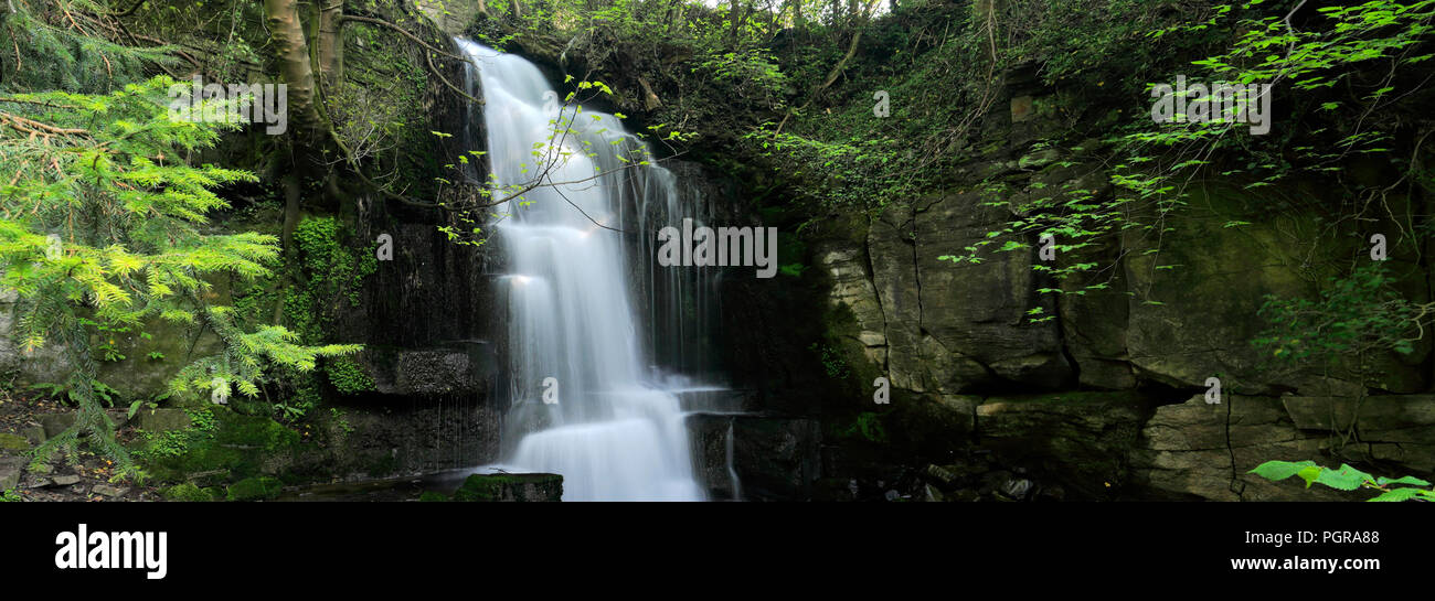 Harmby force waterfalls hi-res stock photography and images - Alamy