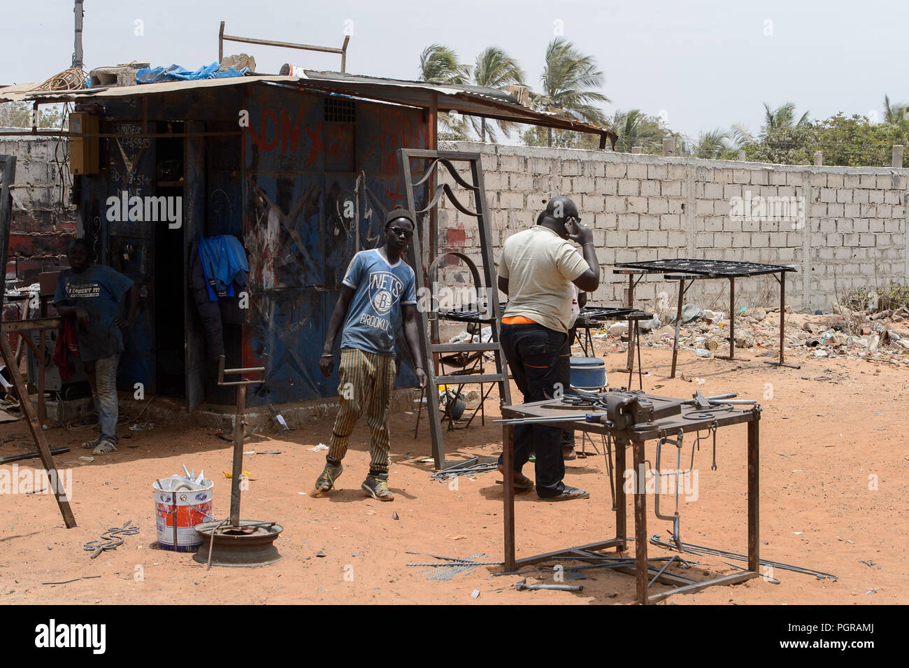 LAC ROSE reg., SENEGAL - APR 27, 2017: Unidentified Senegalese people ...