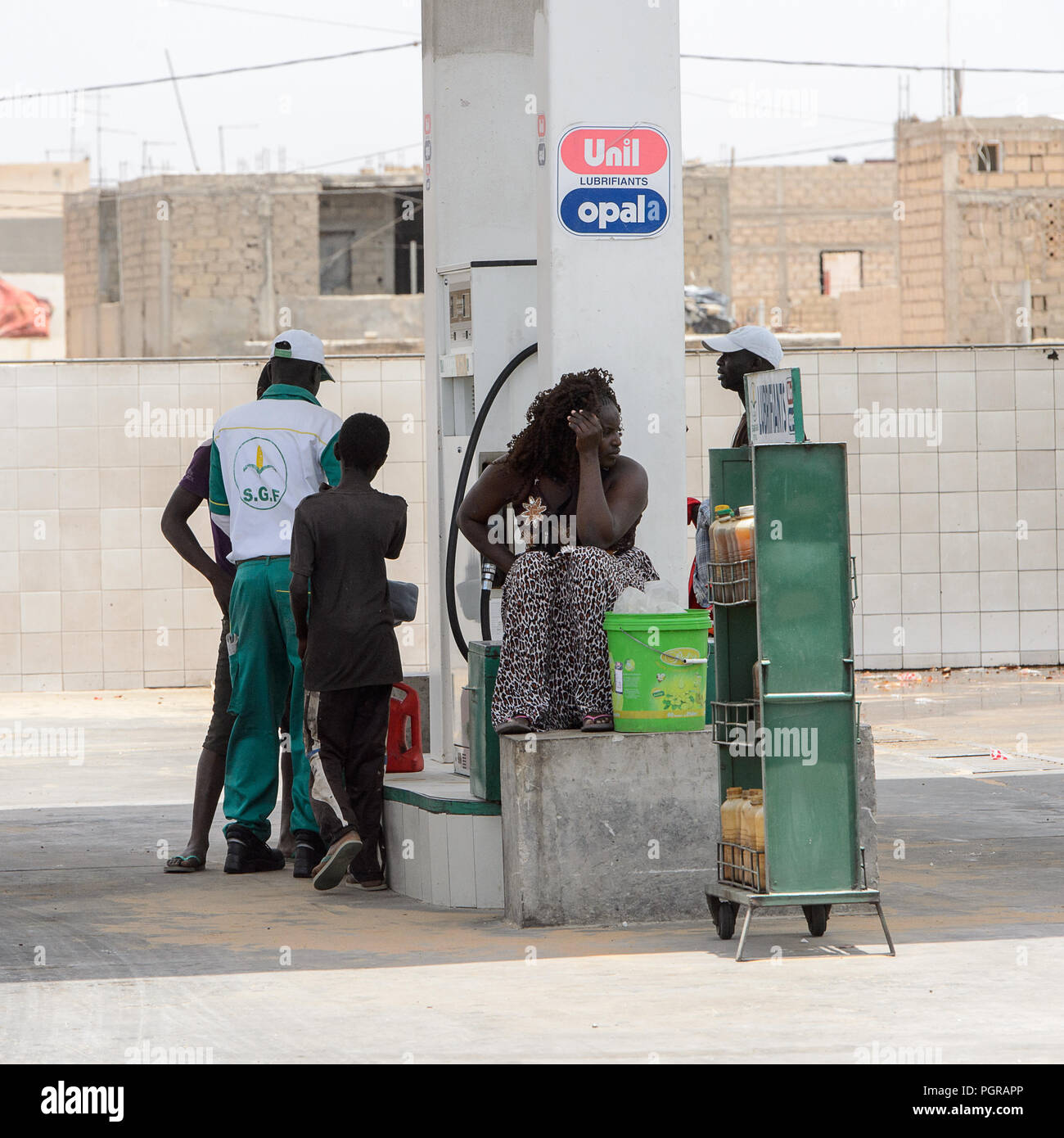 Senegal dakar gas hi-res stock photography and images - Alamy