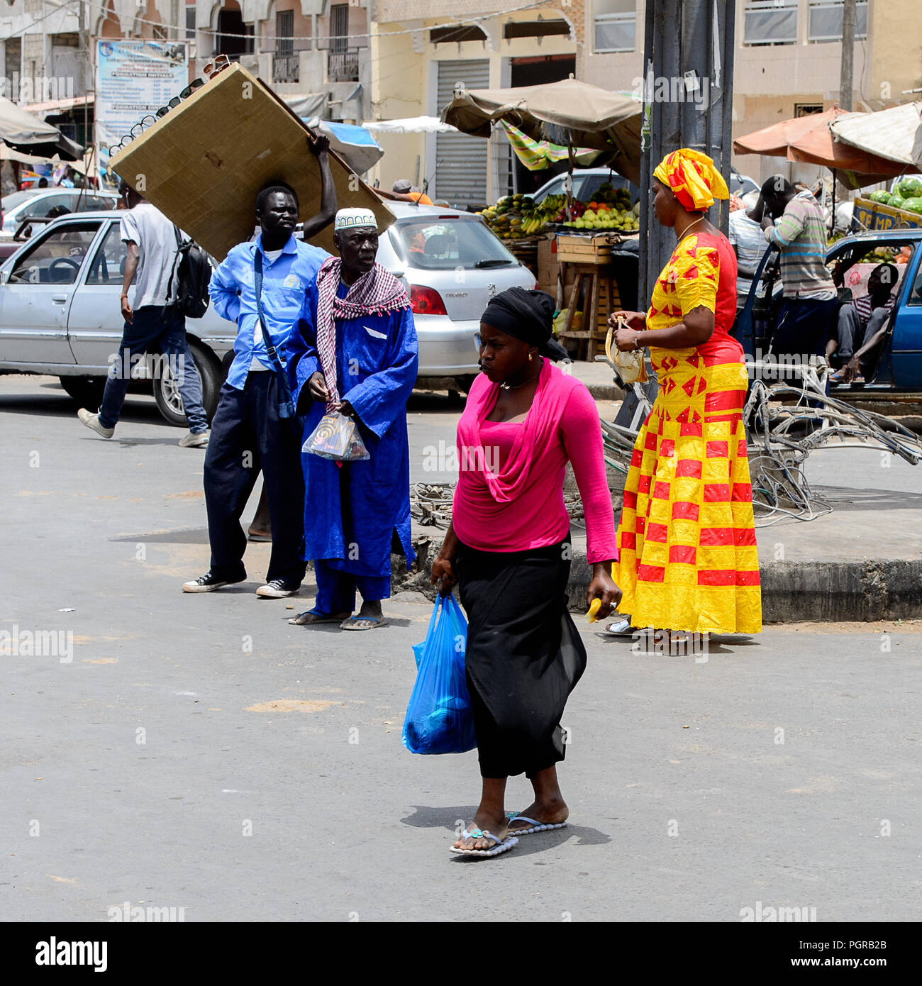 LAC ROSE reg., SENEGAL - APR 27, 2017: Unidentified Senegalese people ...
