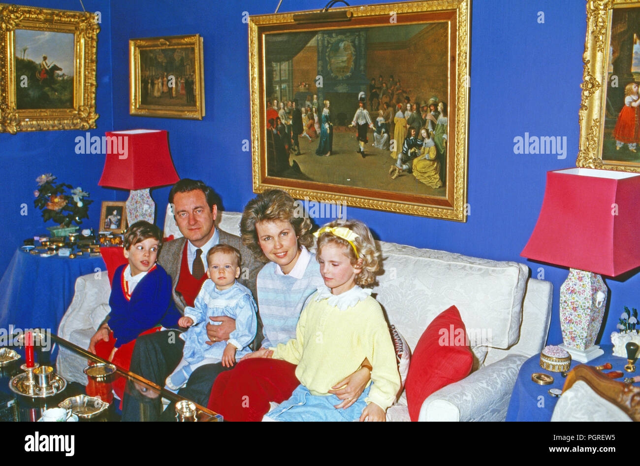 Alexander Fürst zu Sayn Wittgenstein Sayn mit Gemahlin Gabriela und den ...