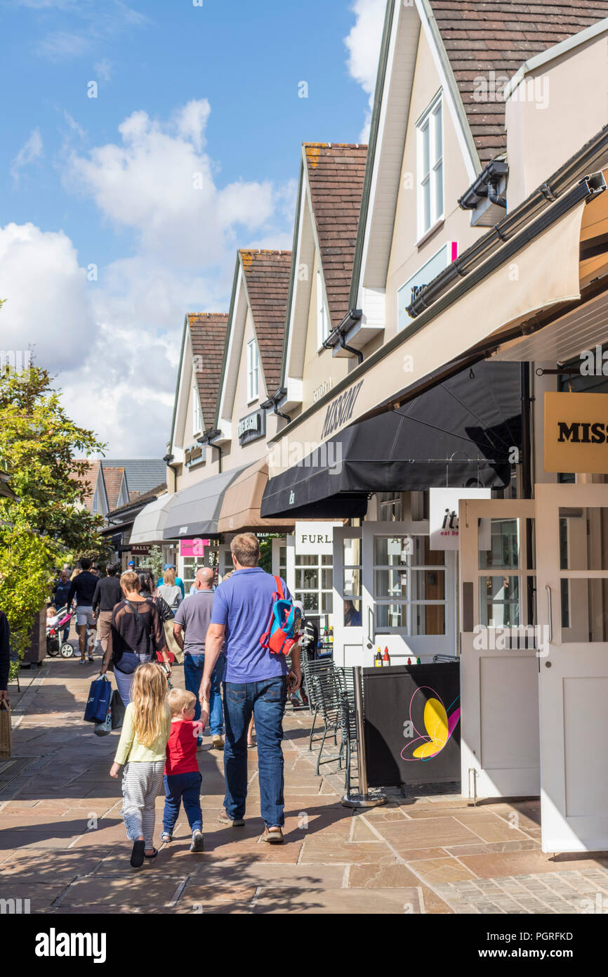 Bicester Village And Tourists Stock Photos & Bicester Village And ...