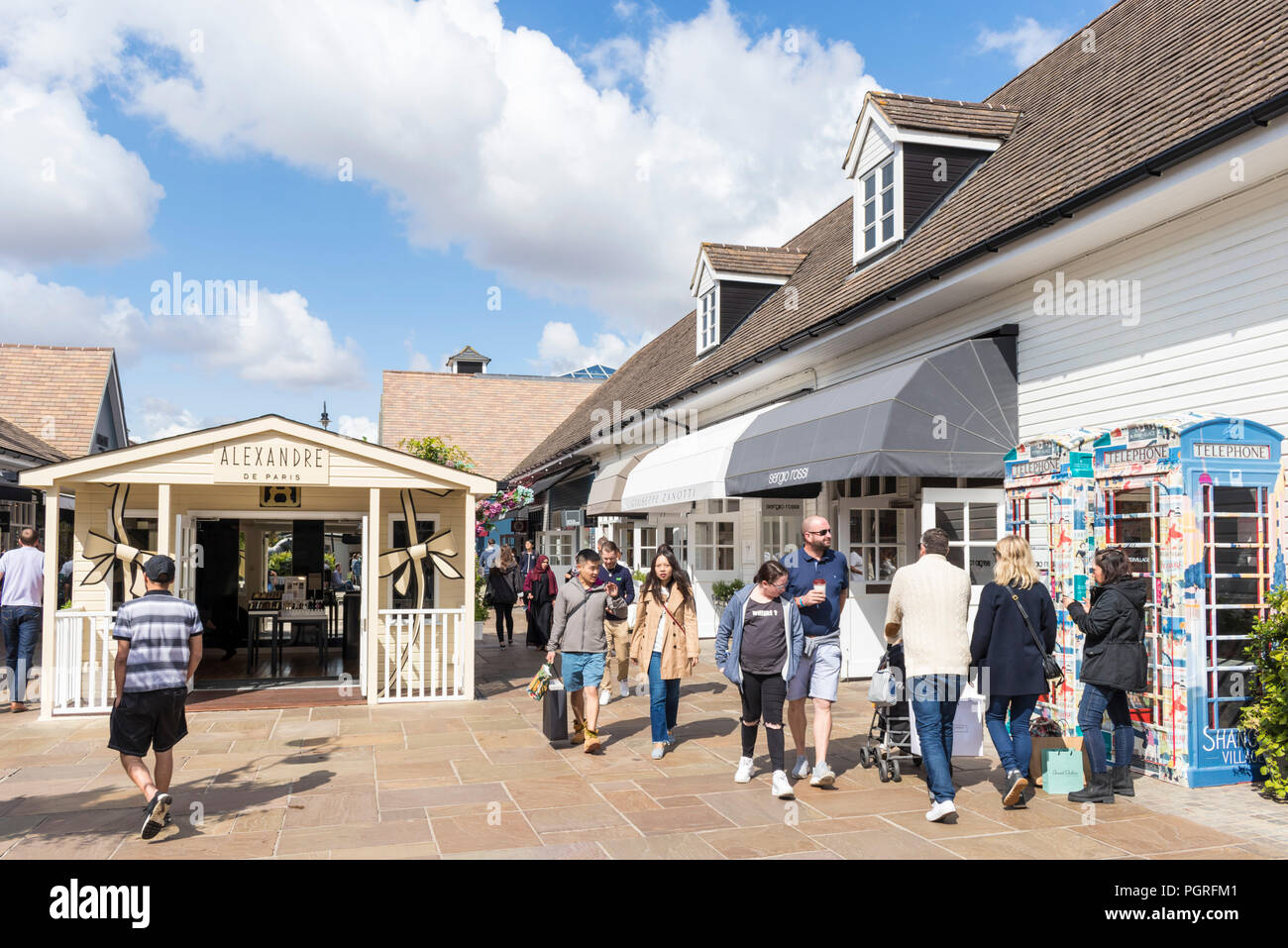Bicester hi-res stock photography and images - Alamy