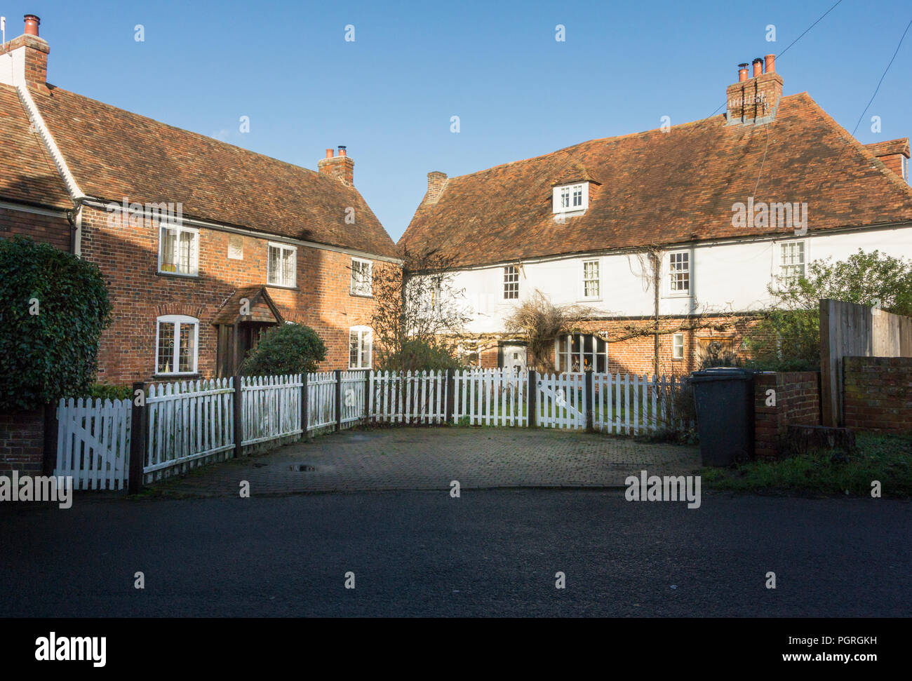 Chartham village hi-res stock photography and images - Alamy