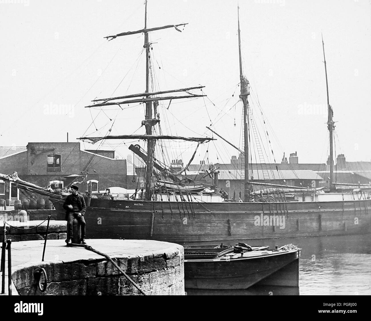 London Docks Victorian High Resolution Stock Photography and Images - Alamy