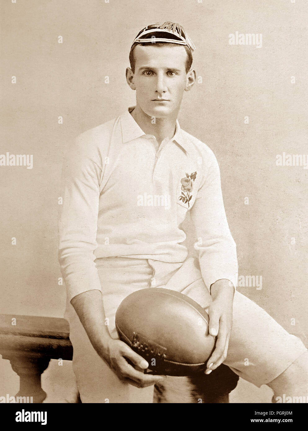 Vintage rugby player hi-res stock photography and images - Alamy