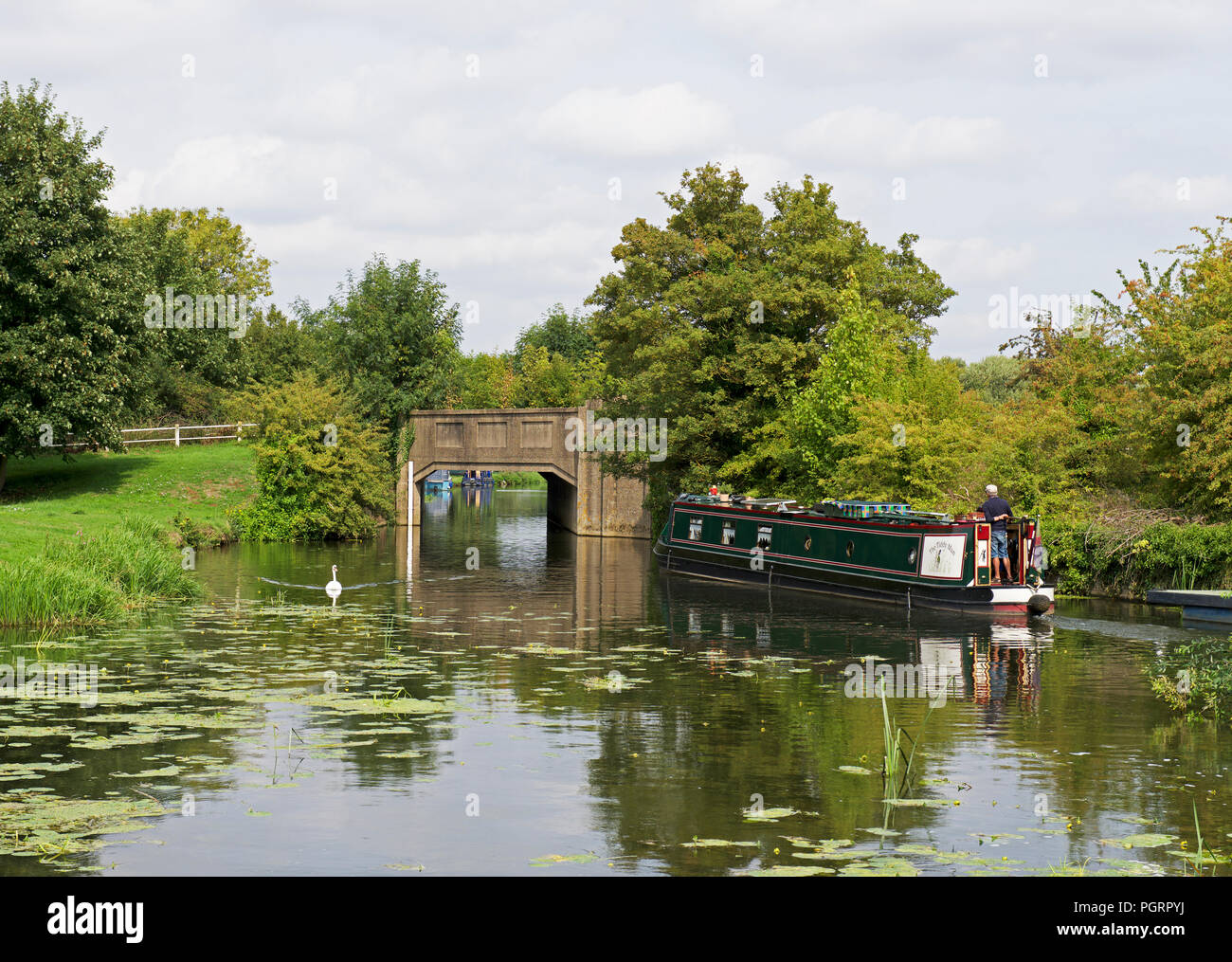Narrowboat on River Nene, near Oundle, Northamptonshire, England UK ...