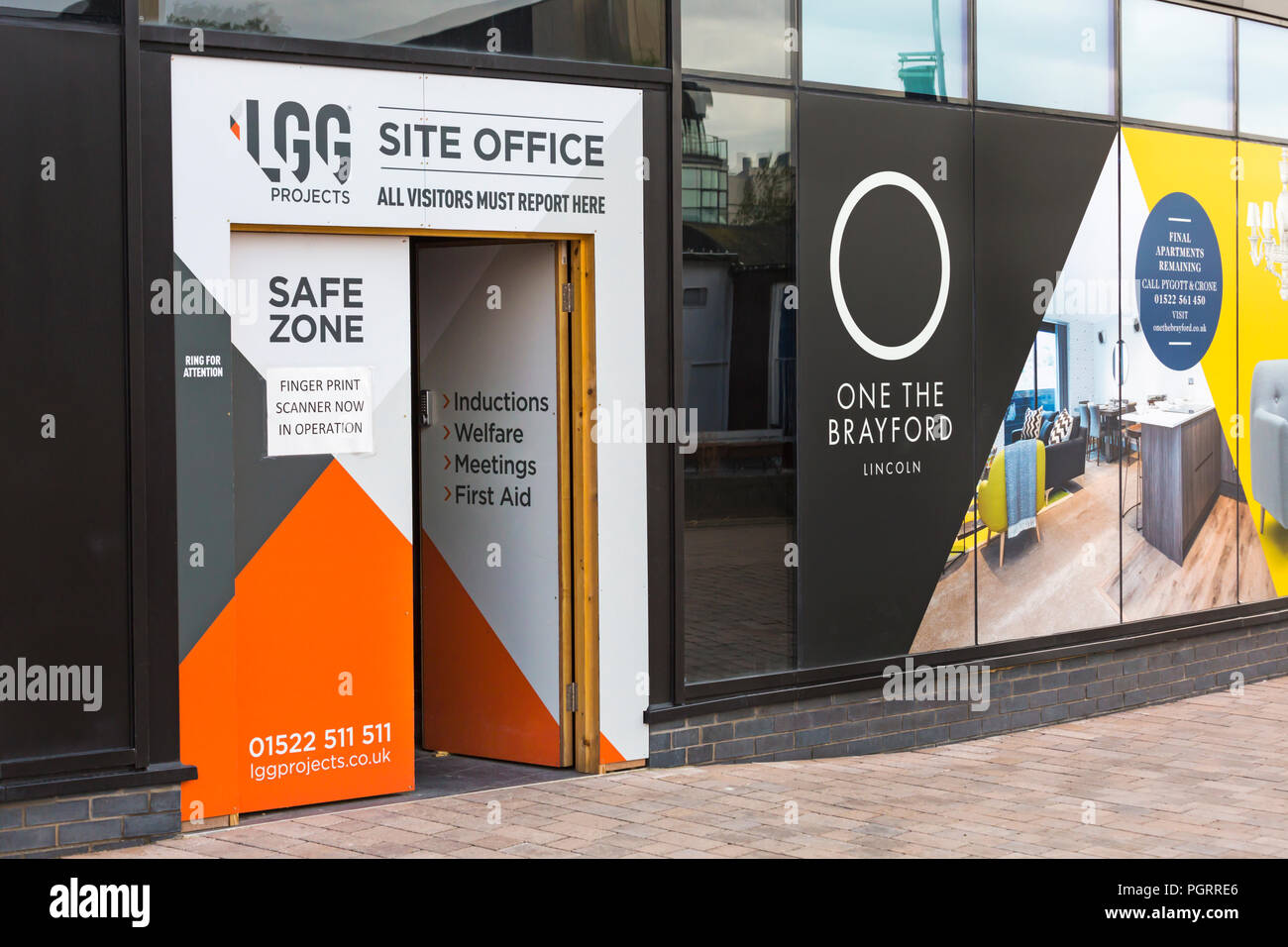 Finger print scanner now in operation hi-res stock photography and ...