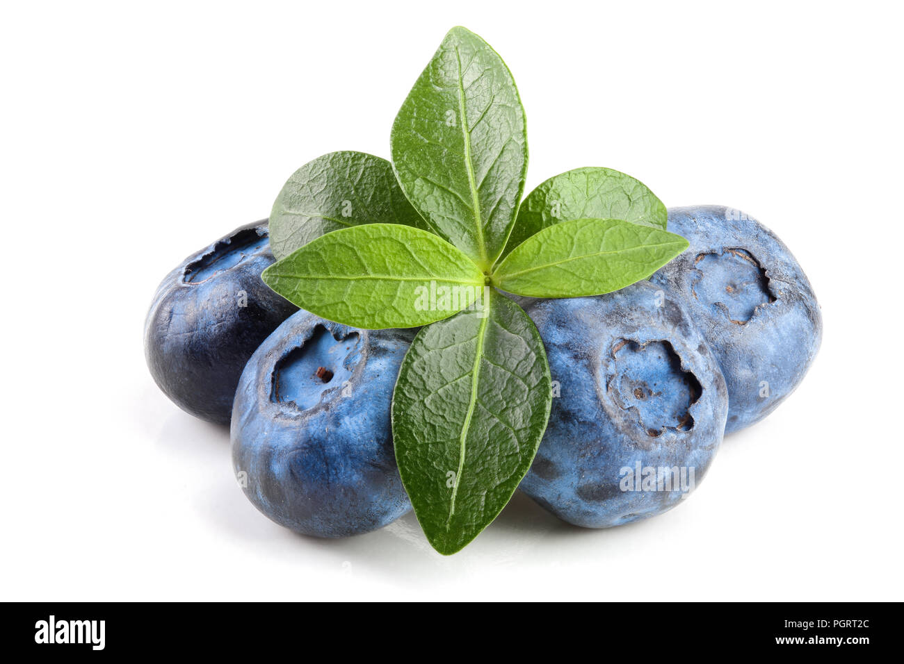 fresh blueberry with leaf isolated on white background Stock Photo - Alamy
