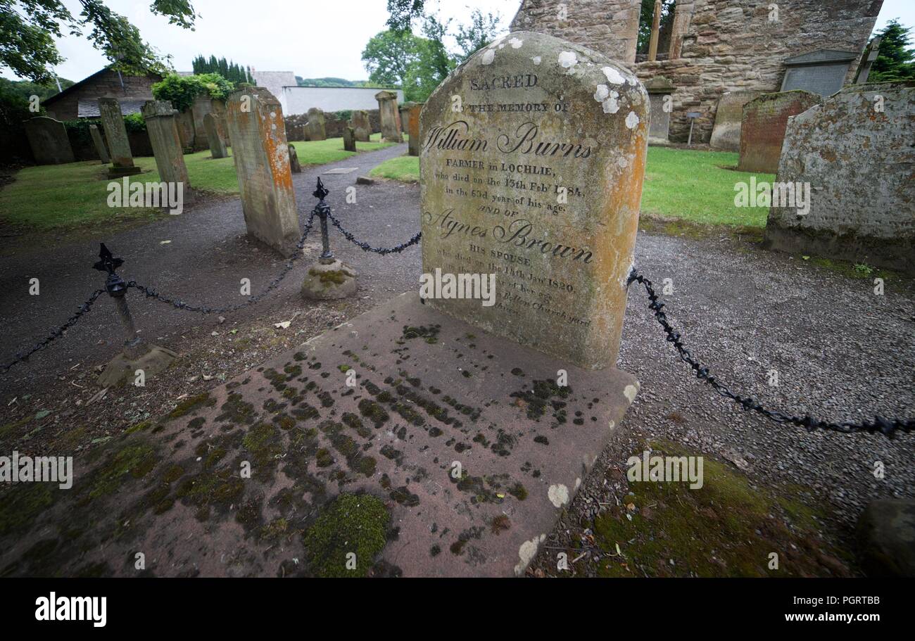 The headstone and grave of William Burns, Father of famous Scottish ...