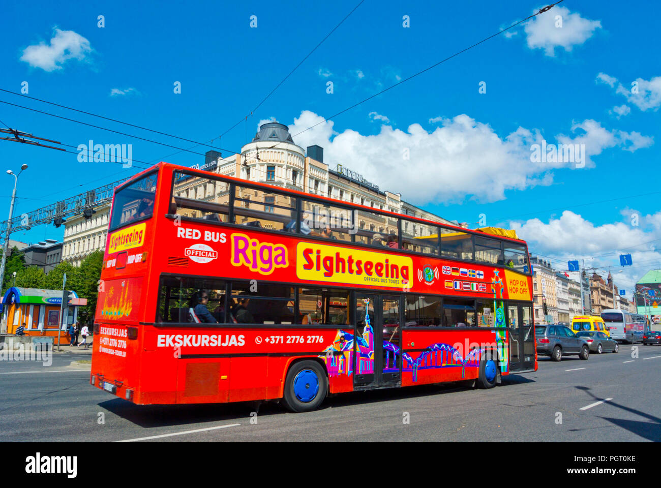 Riga sightseeing bus hi-res stock photography and images - Alamy
