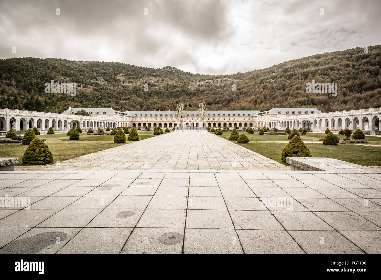 Francisco Franco mausoleum near Madrid to be turned into a place of ...