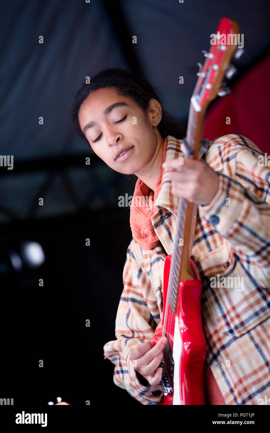 Sofie tollefsbol hi-res stock photography and images - Alamy