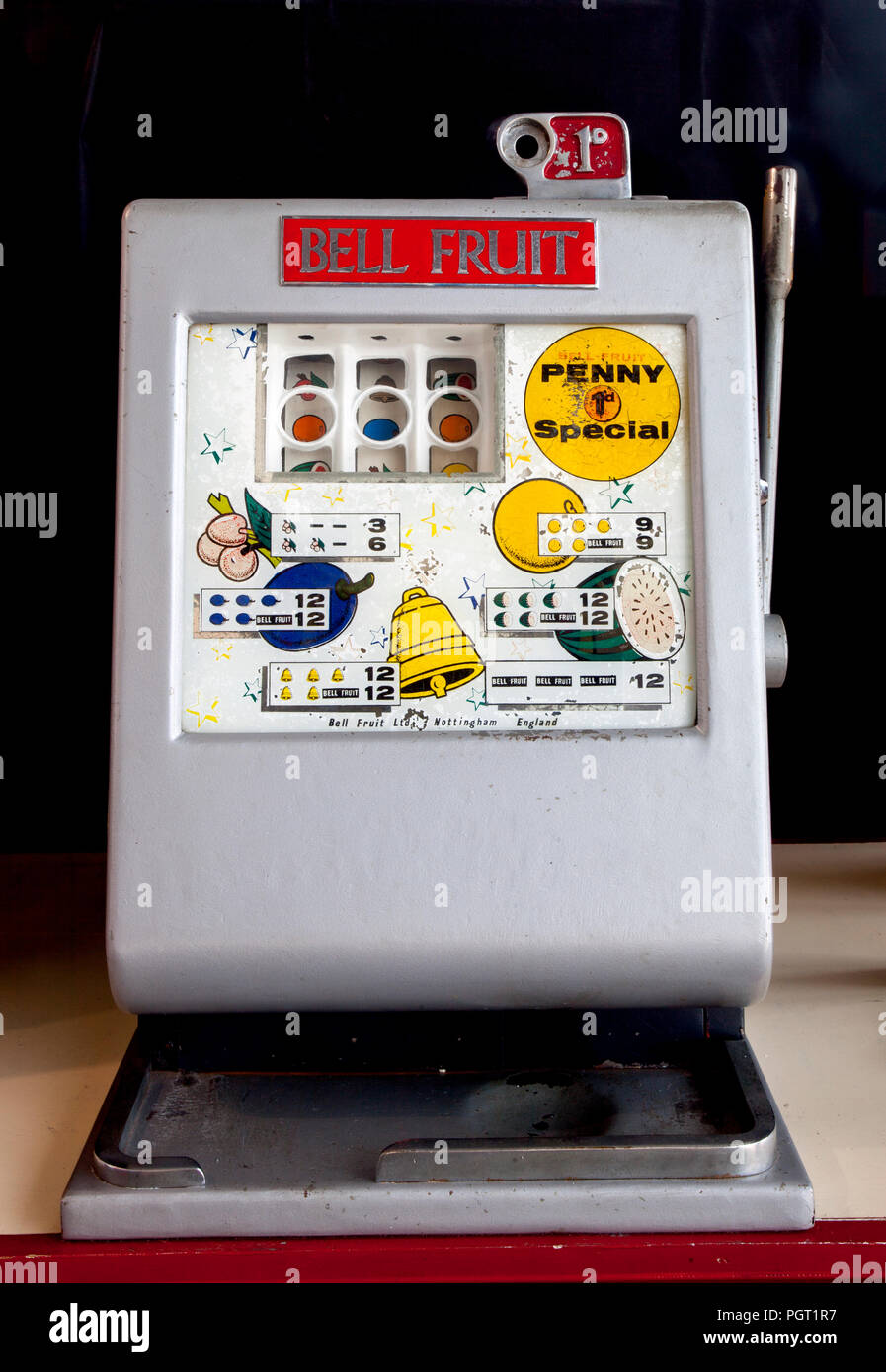 Penny Arcade Machine High Resolution Stock Photography and Images - Alamy