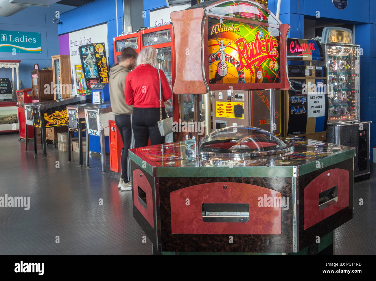 Gambling Machines Roulette High Resolution Stock Photography and Images ...