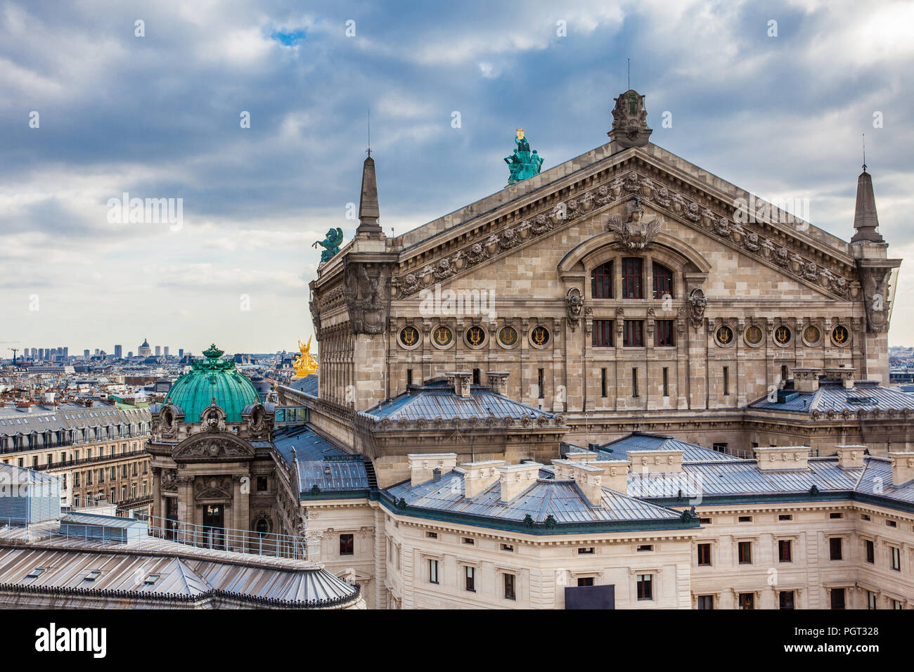 The beautiful Paris City seen from a rooftop in a cold winter day Stock ...