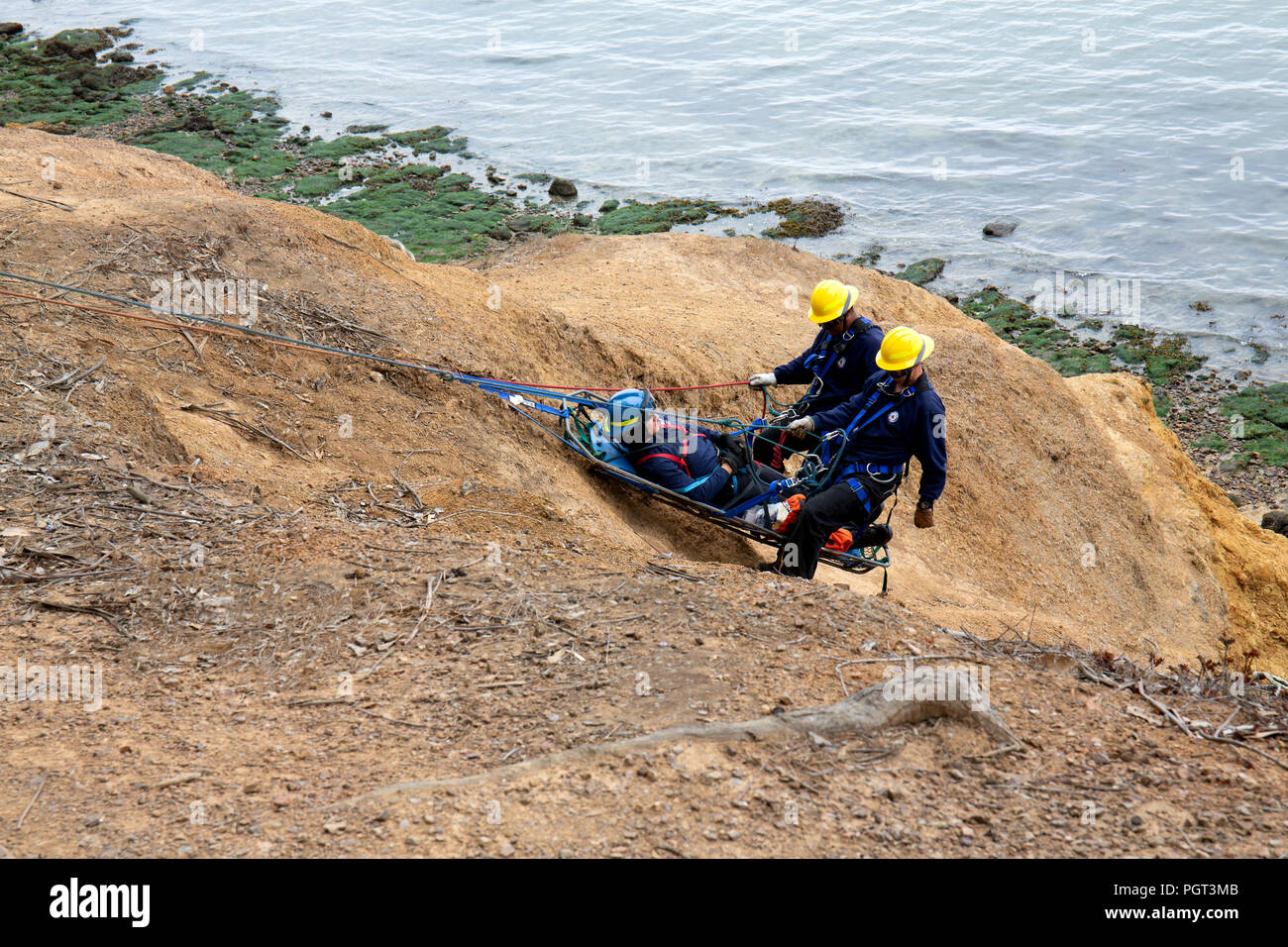 Firefighter rescue hi-res stock photography and images - Alamy