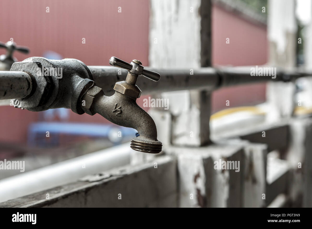 Water spigot hi-res stock photography and images - Alamy
