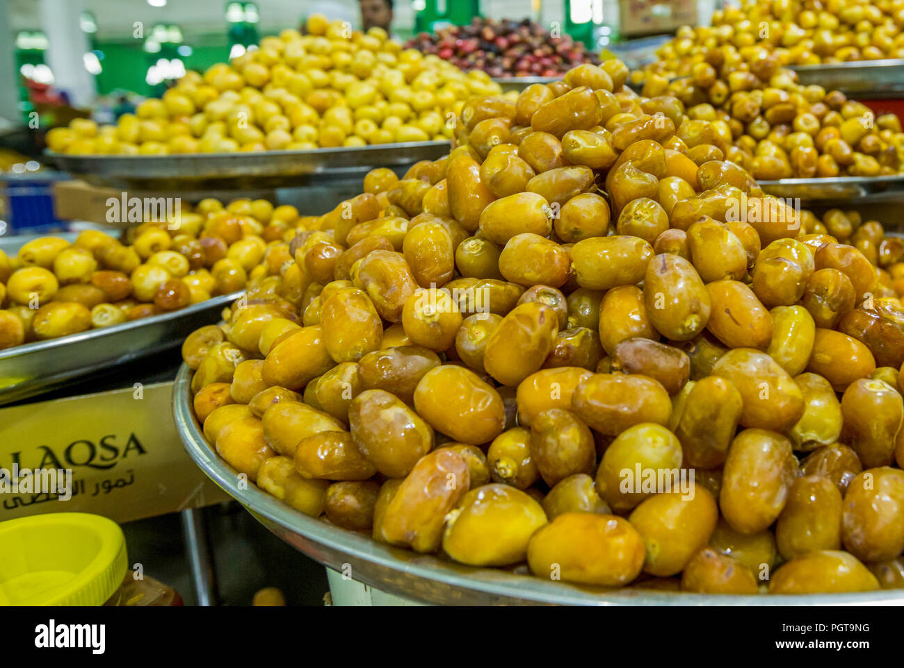 Pile of white dates, ramadan Stock Photo - Alamy