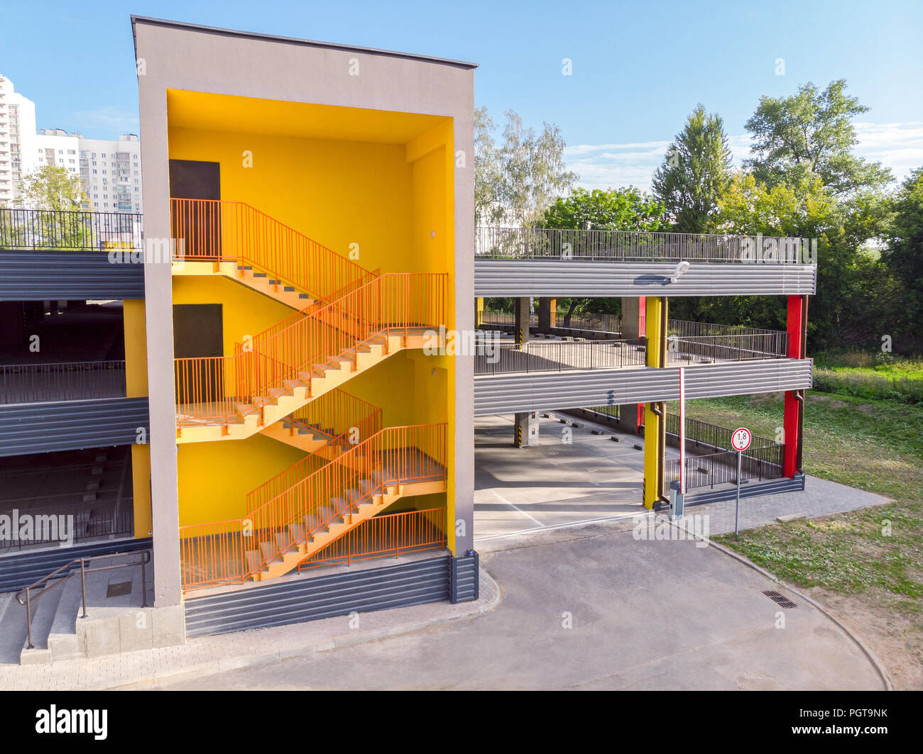 Parking Garage Exterior Staircase Design Standard Parking | Zahner