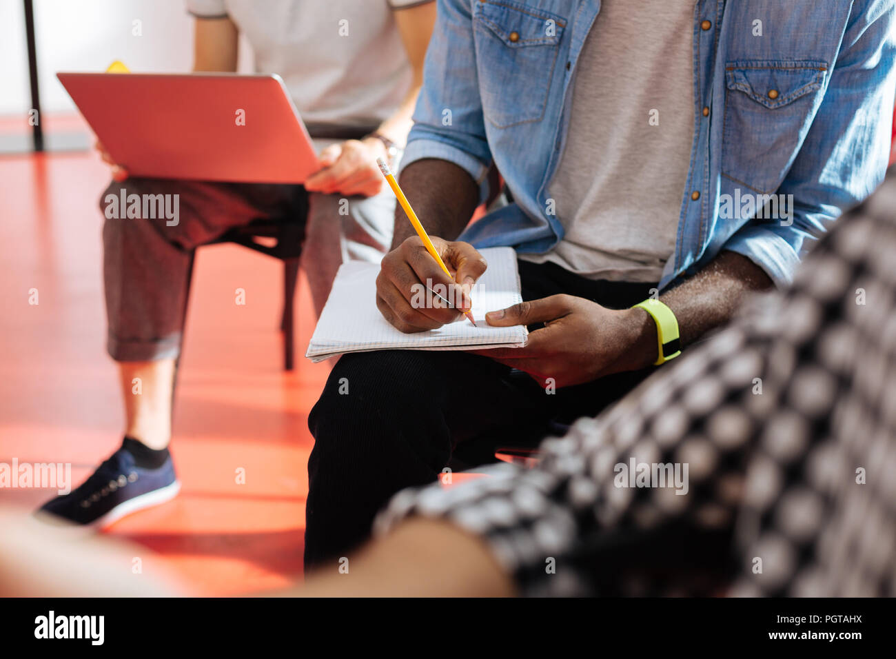 Black learners hi-res stock photography and images - Alamy