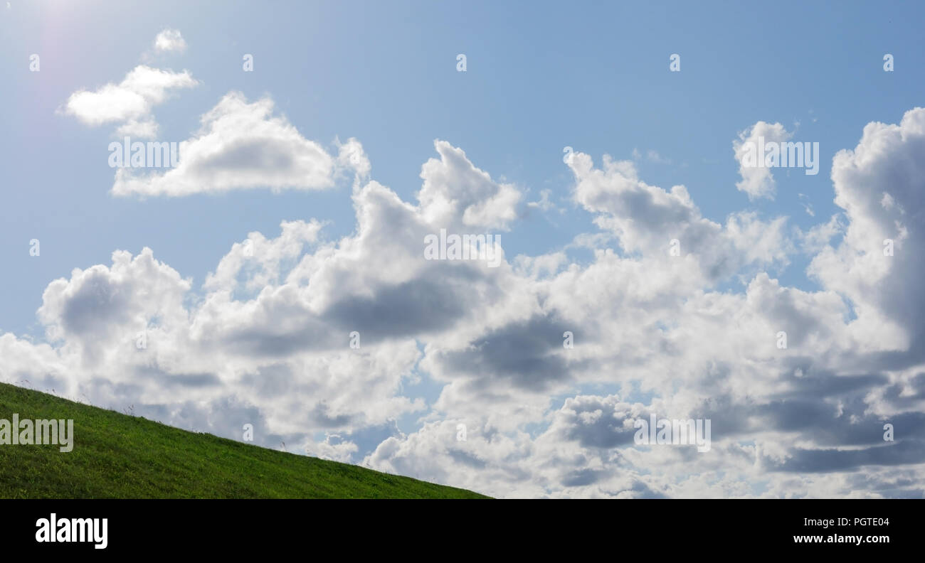 Triangle grass hi-res stock photography and images - Alamy