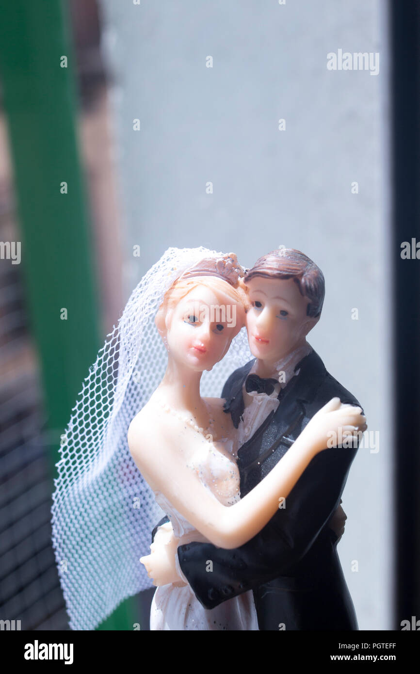 Wedding couple marriage cake topper plastic figures with tuxedo evening ...