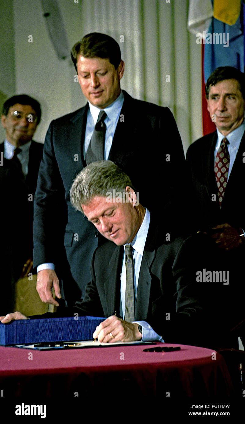 Washington DC., USA, December 8, 1994 President William Clinton signs ...