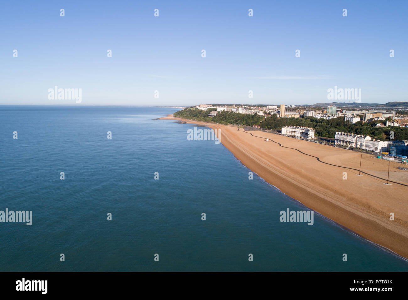 Folkestone beach hi-res stock photography and images - Alamy
