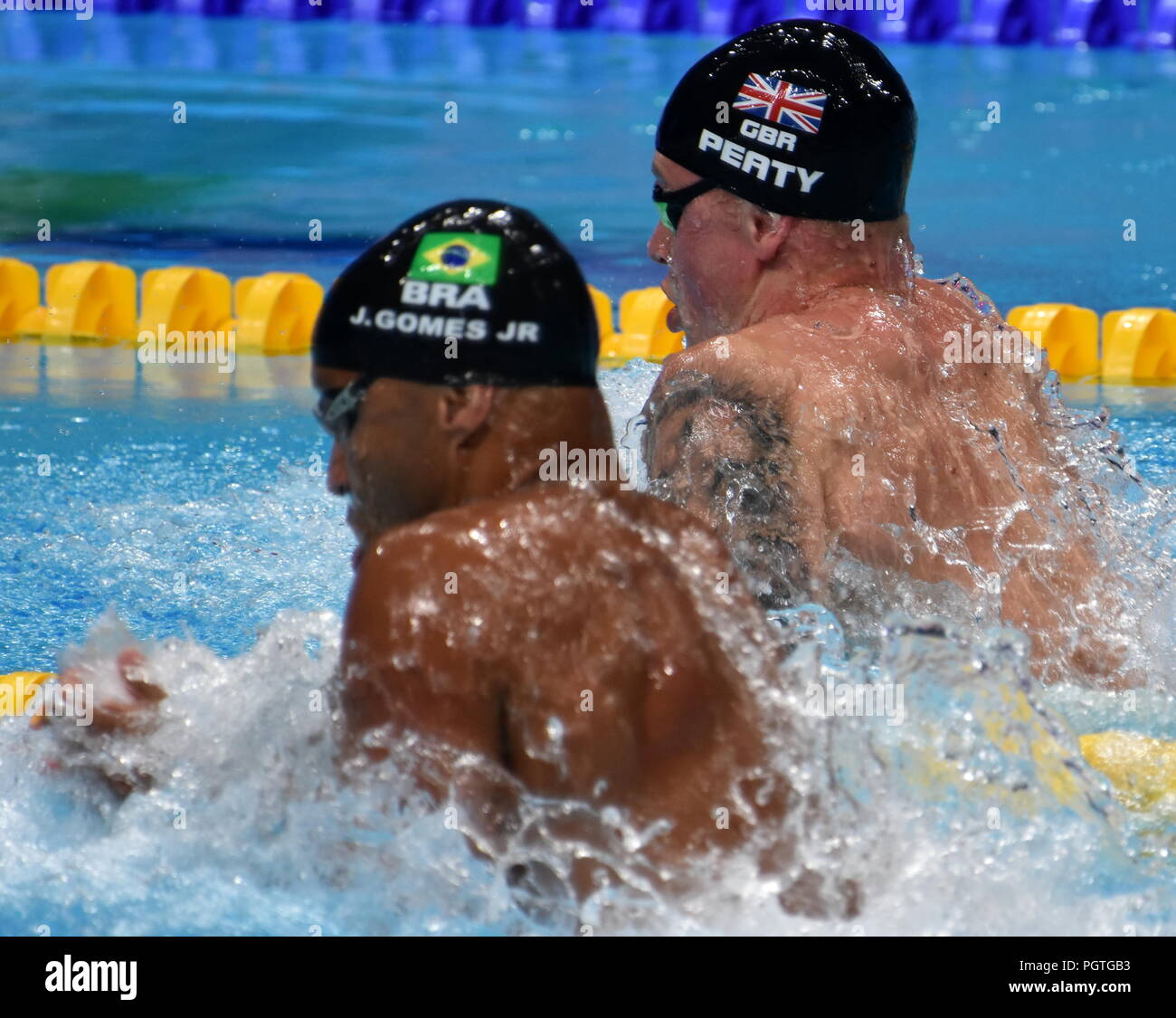 Junior 50m breaststroke hi-res stock photography and images - Alamy