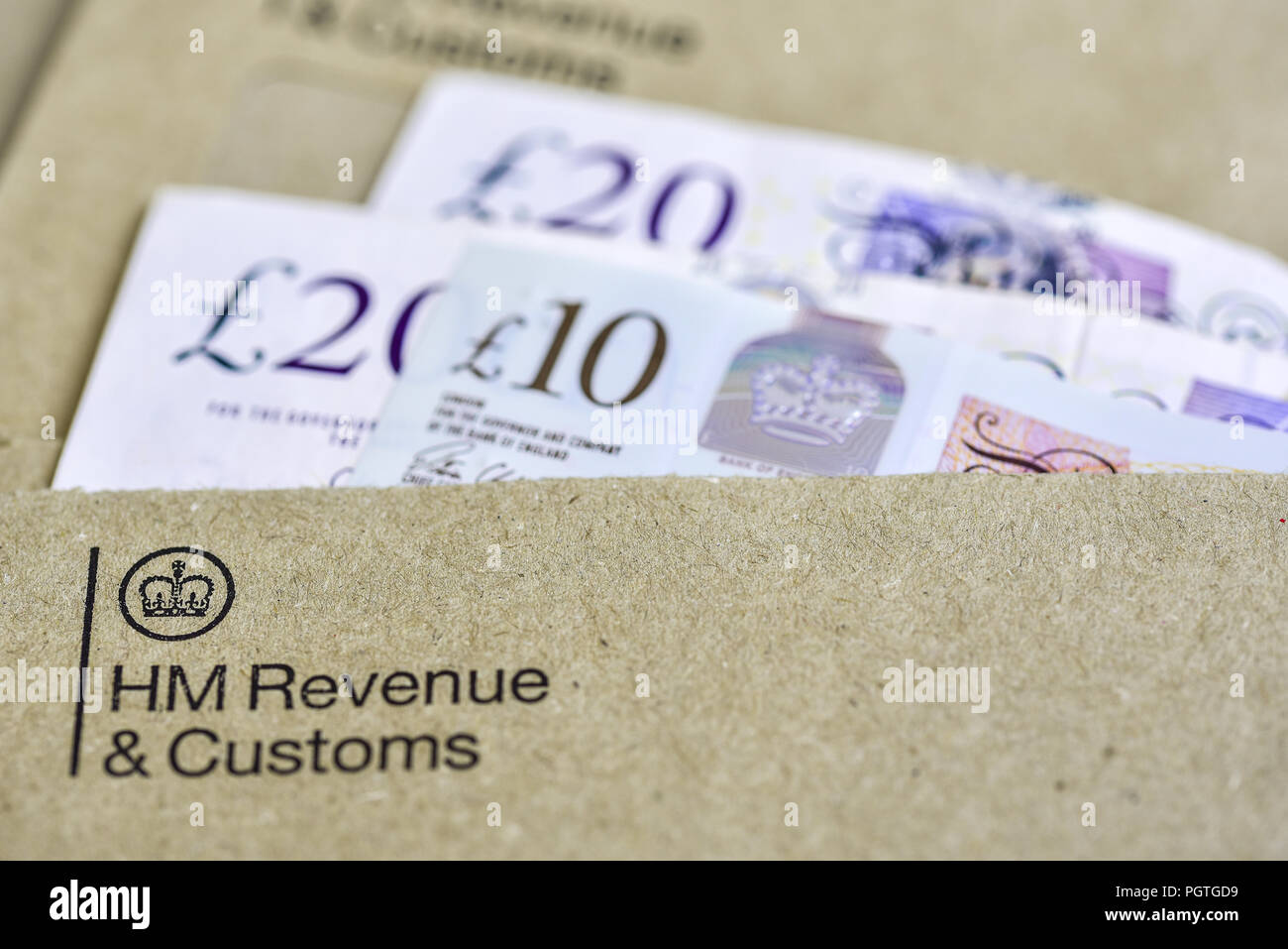 Hmrc letterhead hi-res stock photography and images - Alamy
