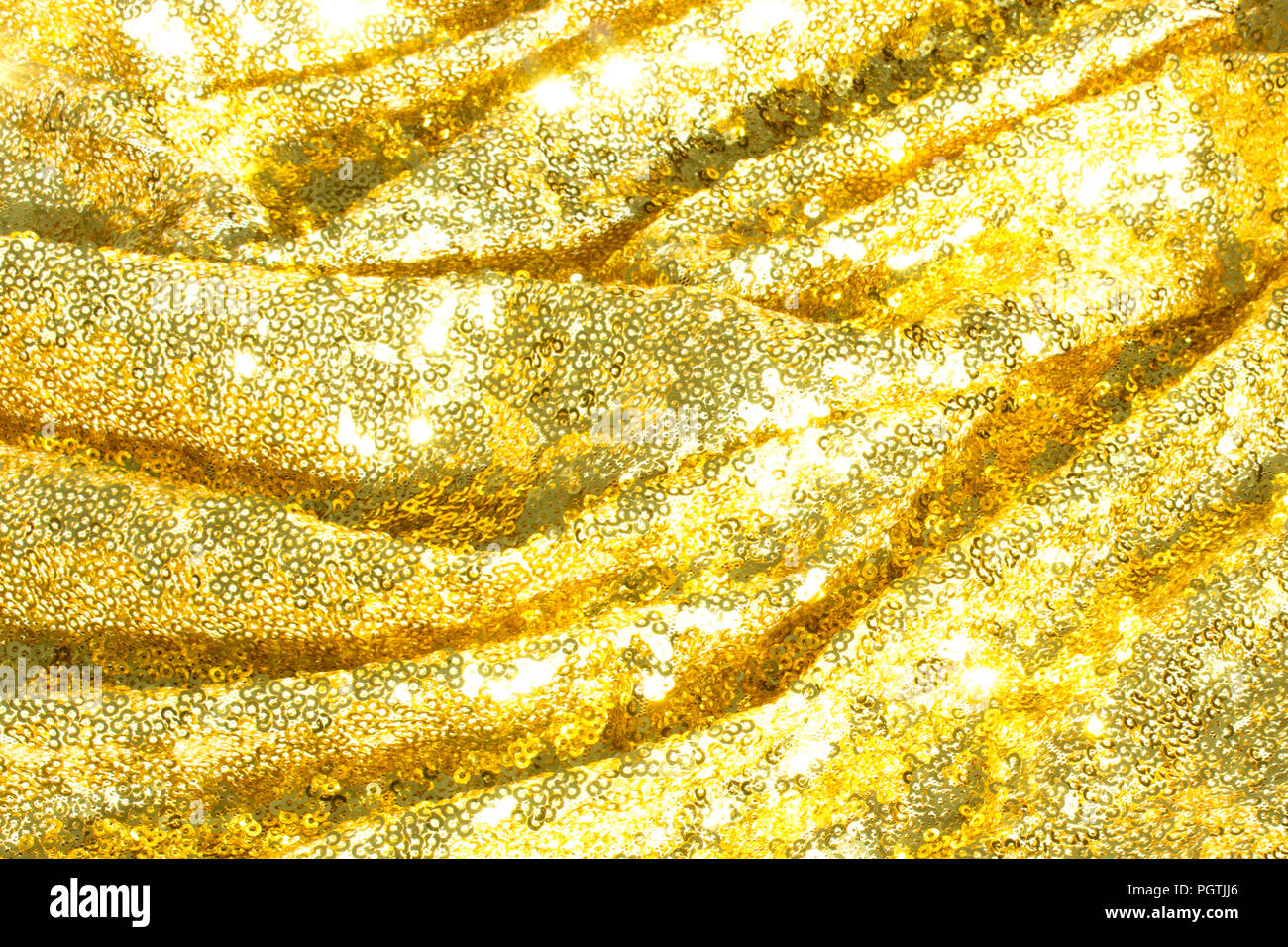 Golden cloth hi-res stock photography and images - Alamy