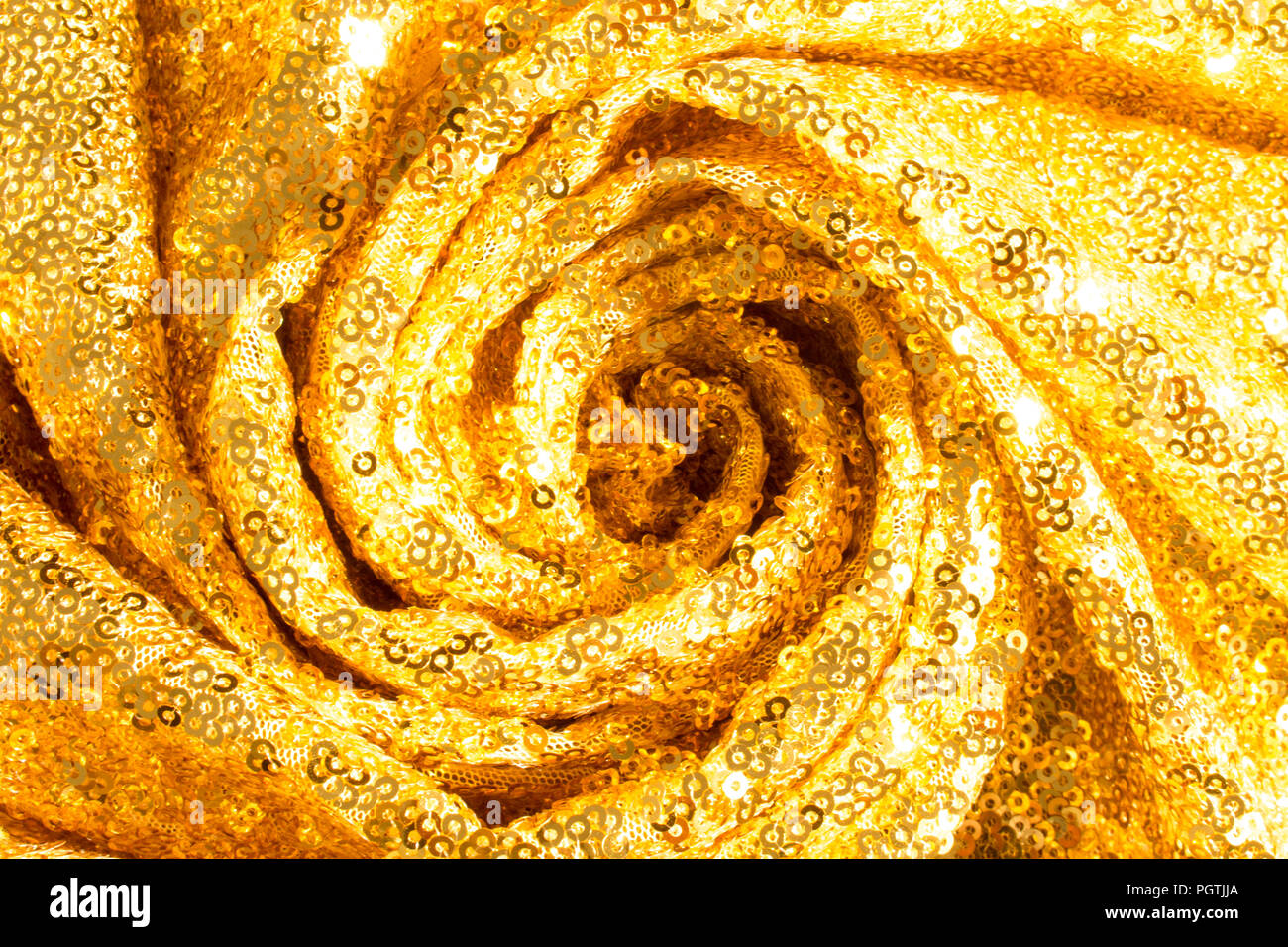 Golden cloth hi-res stock photography and images - Alamy