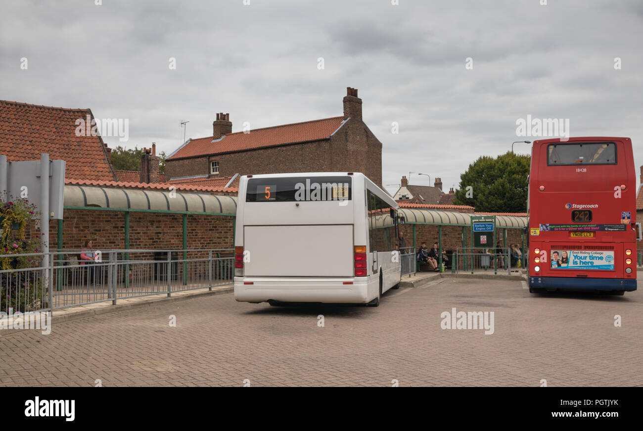 East Yorkshire Buses High Resolution Stock Photography and Images - Alamy