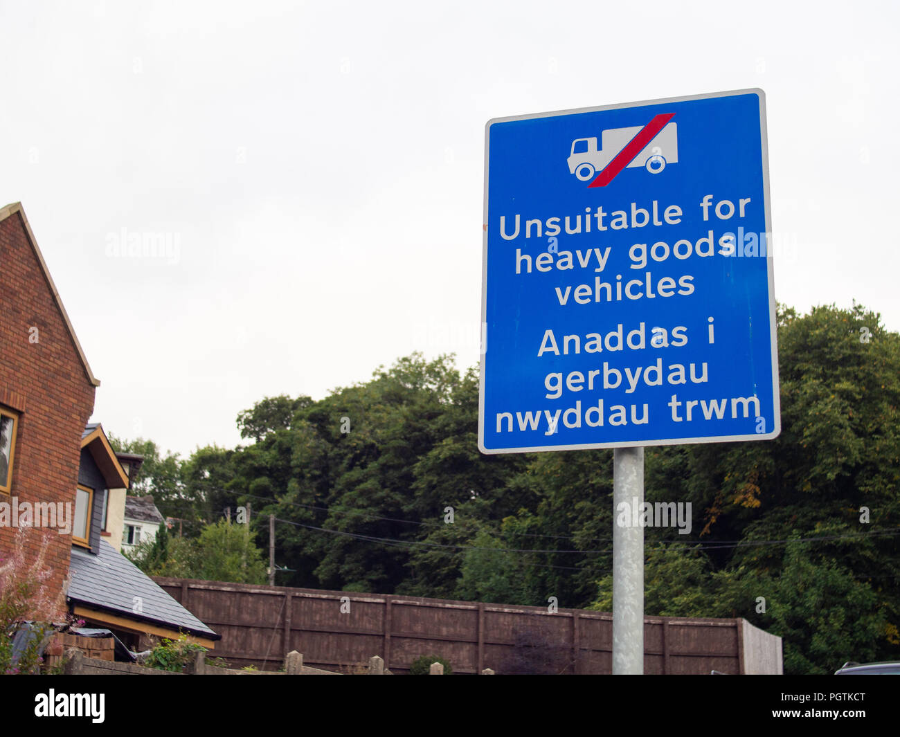 Dangerous goods sign hi-res stock photography and images - Alamy
